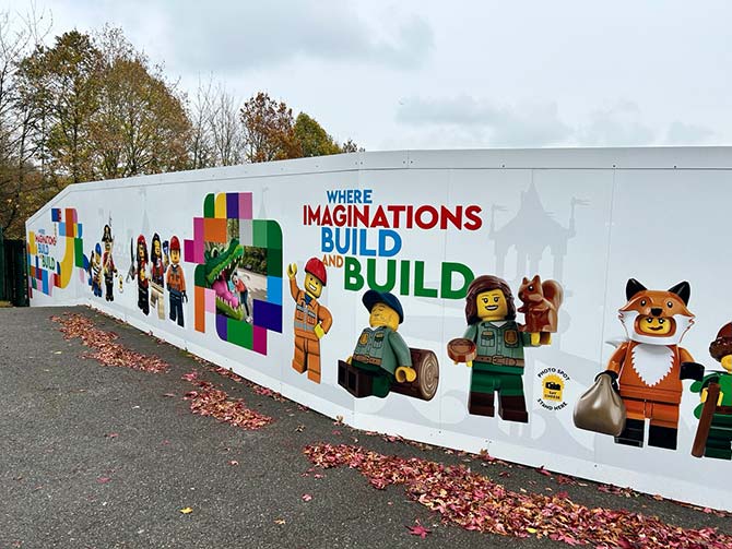 LEGOLAND Bespoke Signs | Printed Branding Graphics | Sign Company London